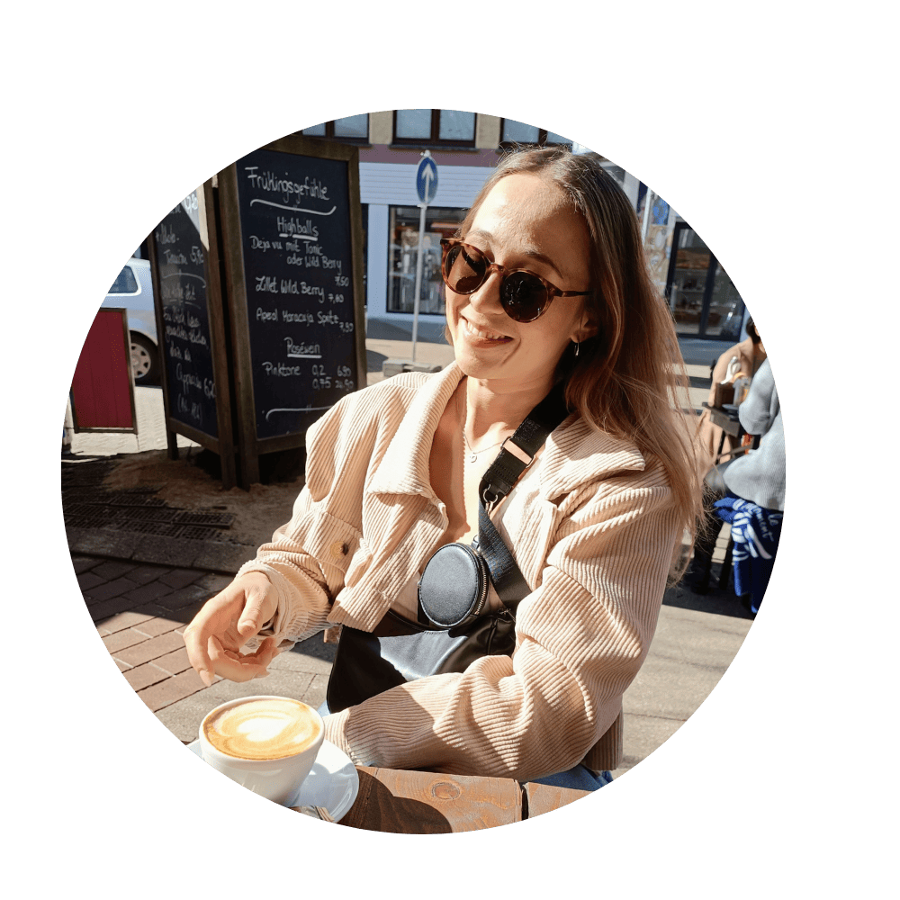 Über mich: Jana, deine Virtuelle Assistentin für Webdesign & SEO